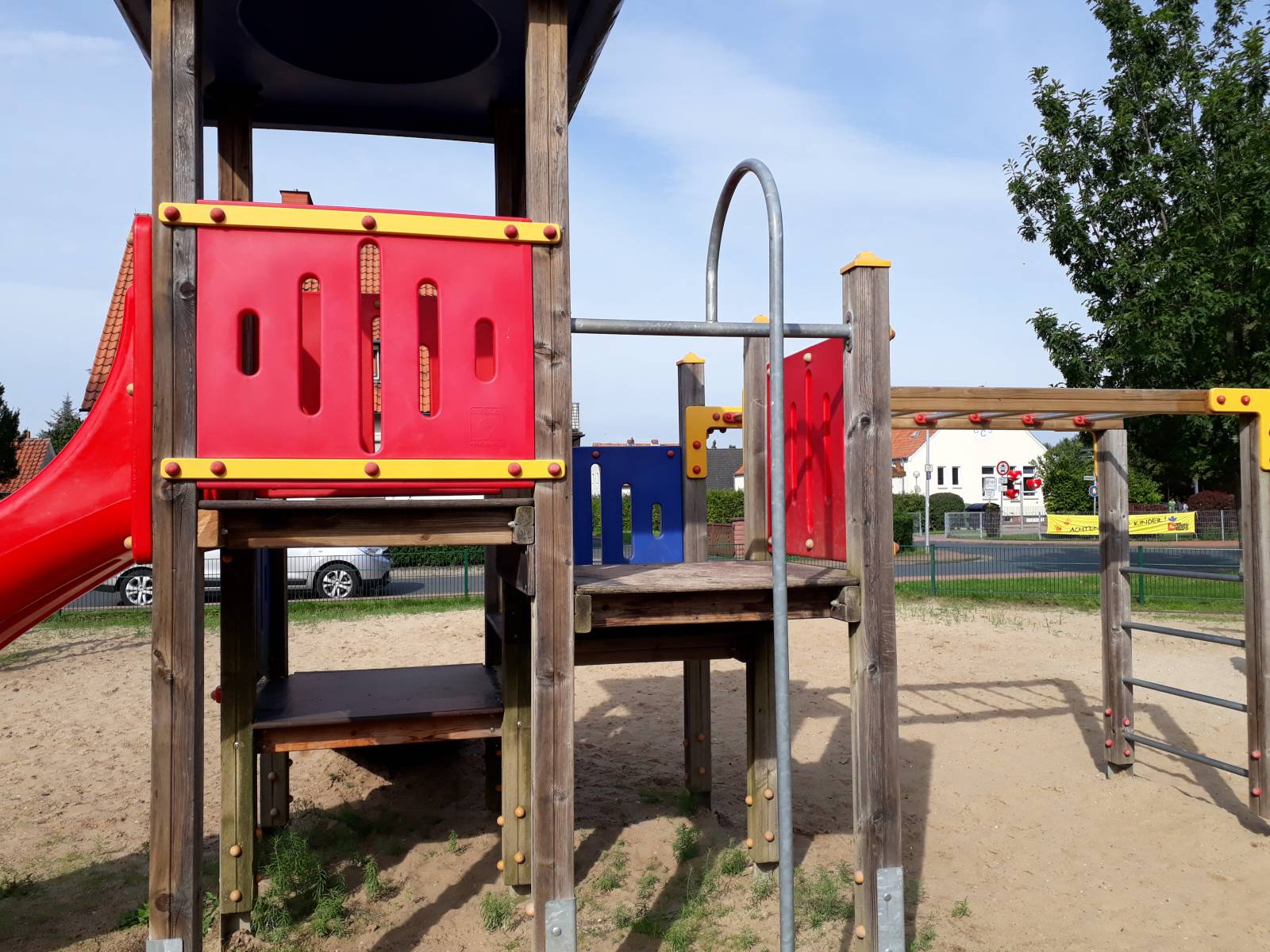Spielplatz Fischbacher Stra e In Pattensen Schulenburg Spielplatznet de